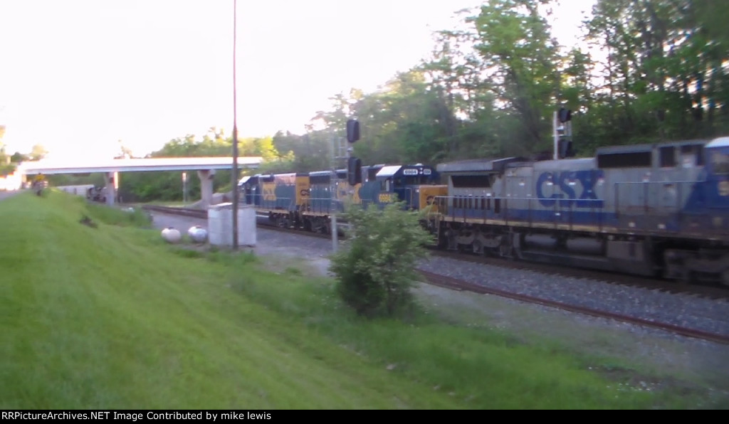 csx Q522
